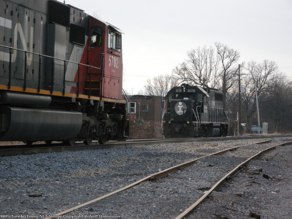 CN 5702